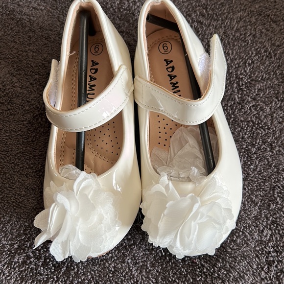 ADAMUMU | Shoes | Little Girl Patent Leather Mary Janes | Poshmark